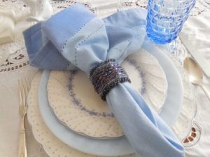 Tablescaping 101: how to layer dishes to create a great stack ...