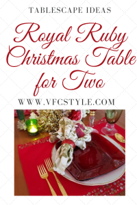 Christmas tablescape table for two | VFCstyle.comVFCstyle.com